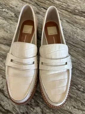 Dolce Vita | Shoes | Dolce Vita Aubree Croc Embossed Lug Sole Loafers ...